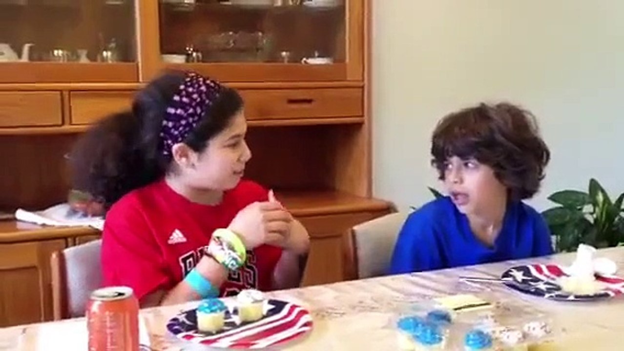 Jerry Lewis' funny Restaurant scene by KIDS - video Dailymotion