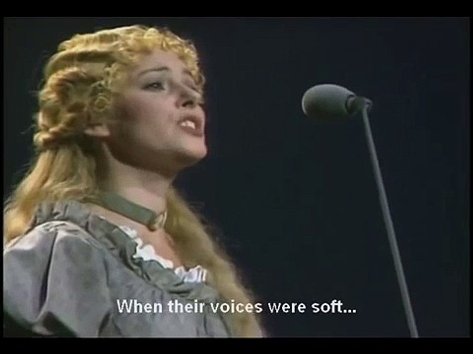 RUTHIE HENSHALL as Fantine - I Dreamed a Dream (As Good As It Gets ...