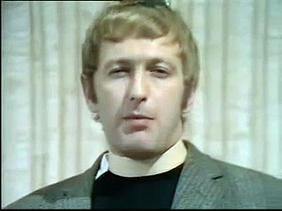Monty Python - Silly Vicar - video Dailymotion