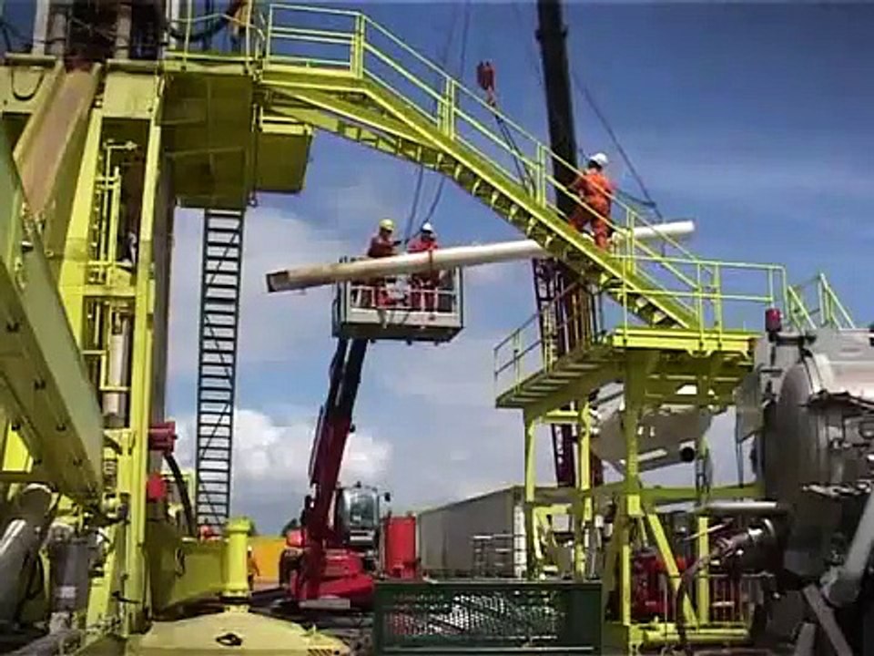 Huisman LOC400 Prototype Small Footprint Drilling Rig - video Dailymotion