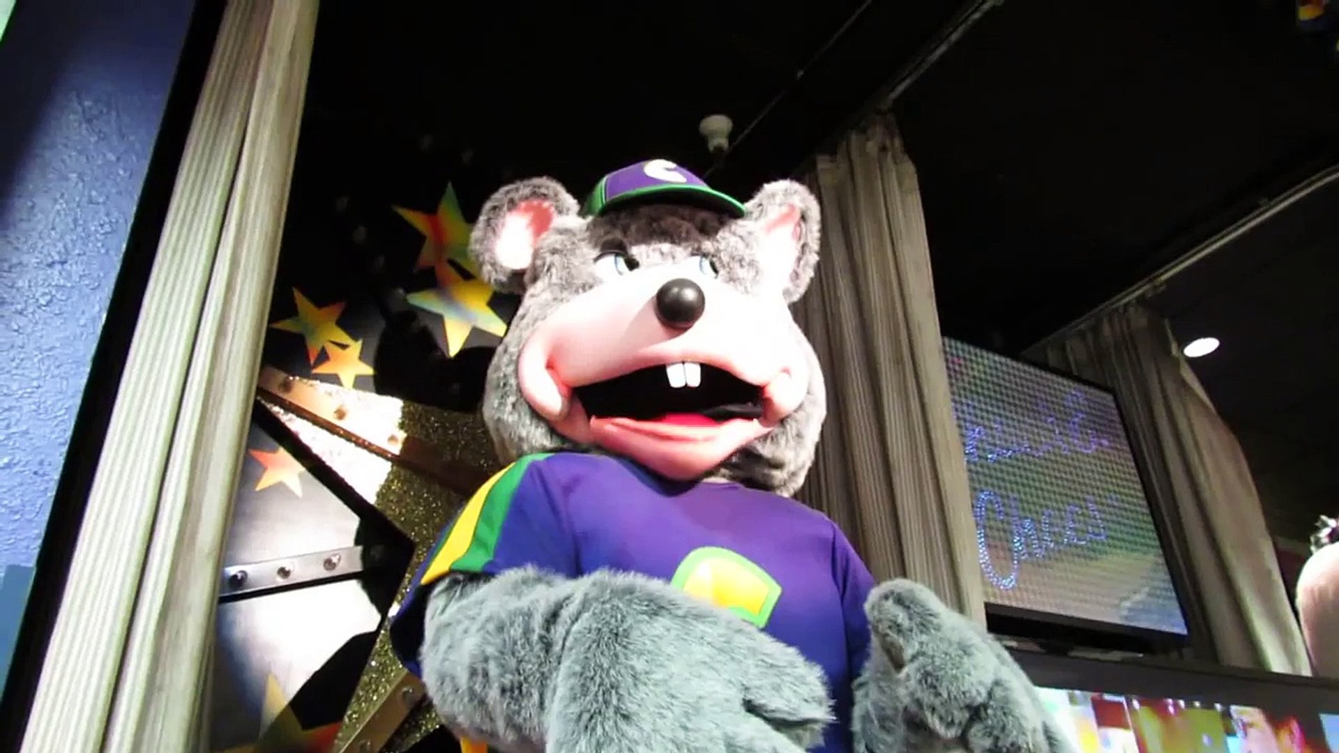 Chuck E Cheese Animatronic Malfunction