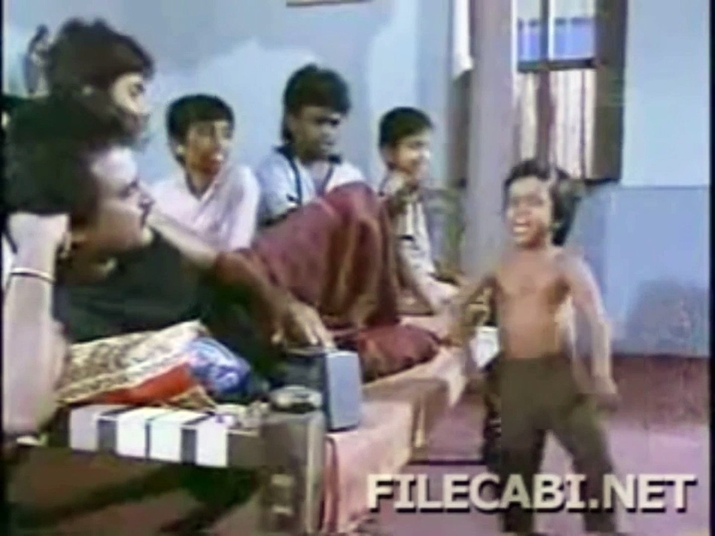 Indian Dancing Kid Memes