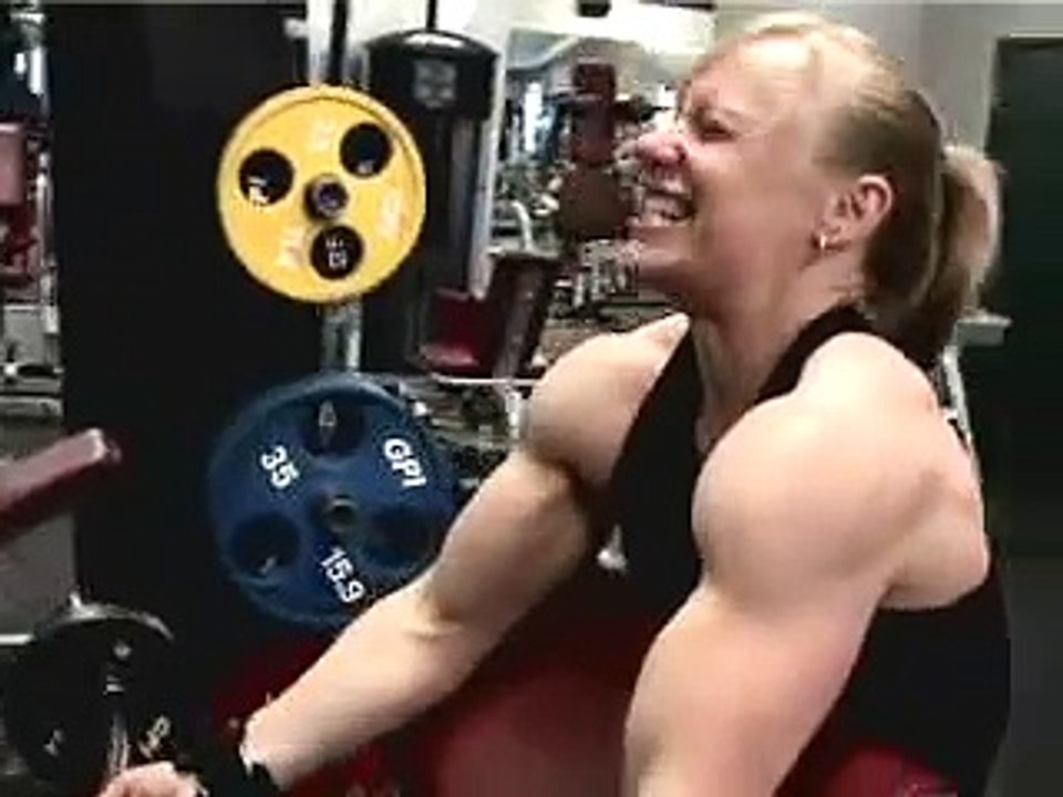 Female Bodybuilder Wendy Lindquist in the gym - video Dailymotion