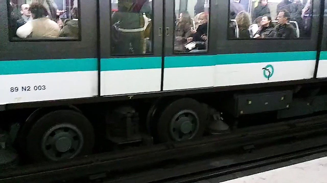 Paris Metro - ligne line 1, MP89, Saint-Paul - video Dailymotion
