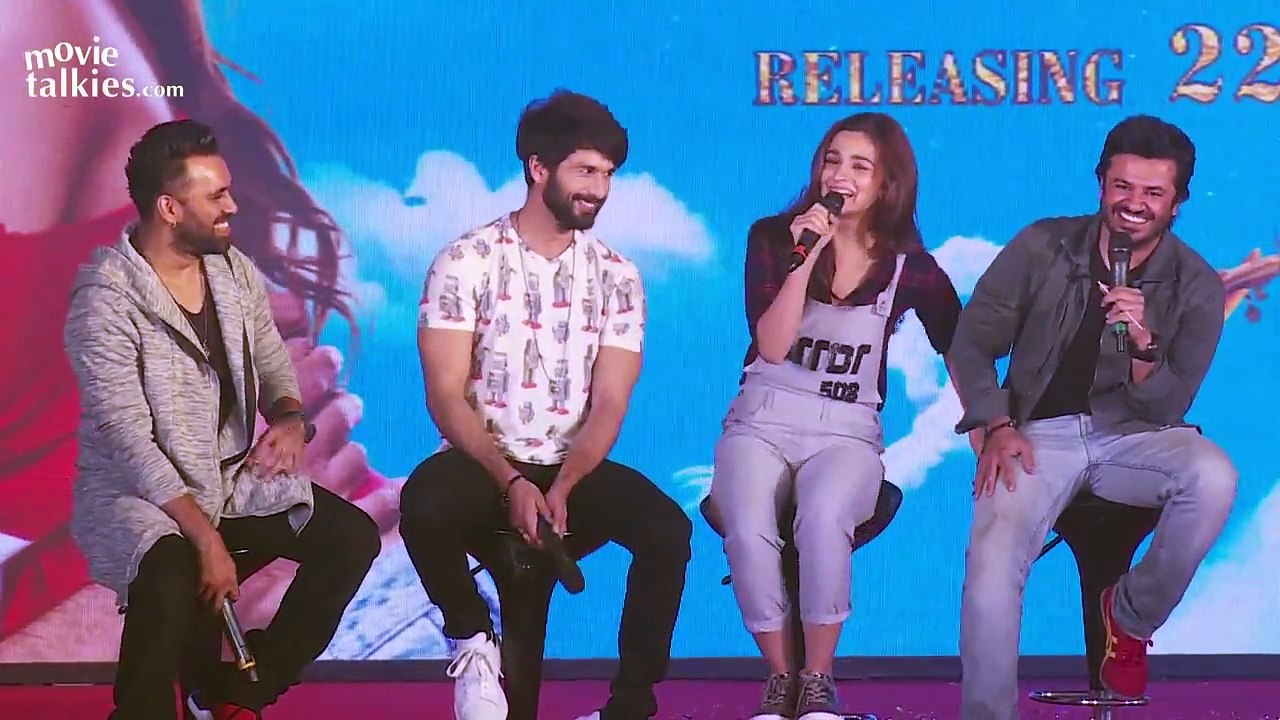 Gulabo Song - Shandaar - Shahid Kapoor, Alia Bhatt - Vikas Behl, Bosco ...