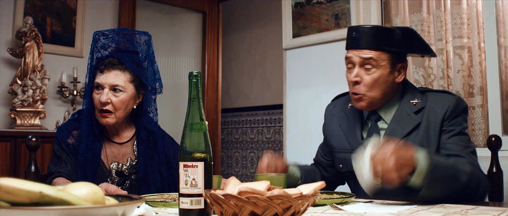 Teaser tráiler película "Cosmética Terror", de Fernando Simarro ...