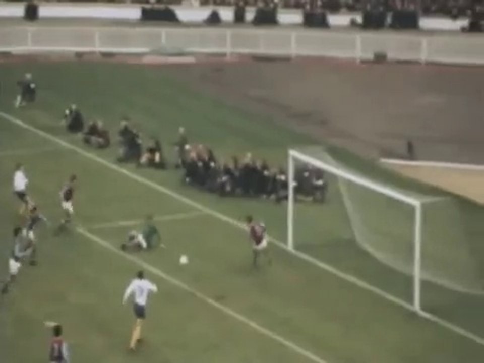 1971 League Cup Final – Tottenham Hotspur F.C. 2-0 Aston Villa F.C. (no ...