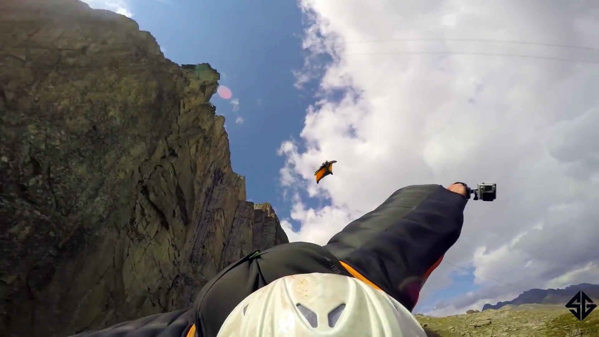 Wingsuitjumping Wallpaper Pour Voler En Frôlant Les Montagnes, Les