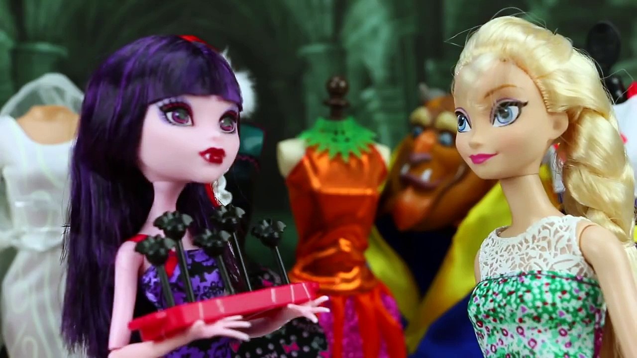 Elsa & Anna Vampires vs Werewolves Frozen Hans & Mother Gothel ...