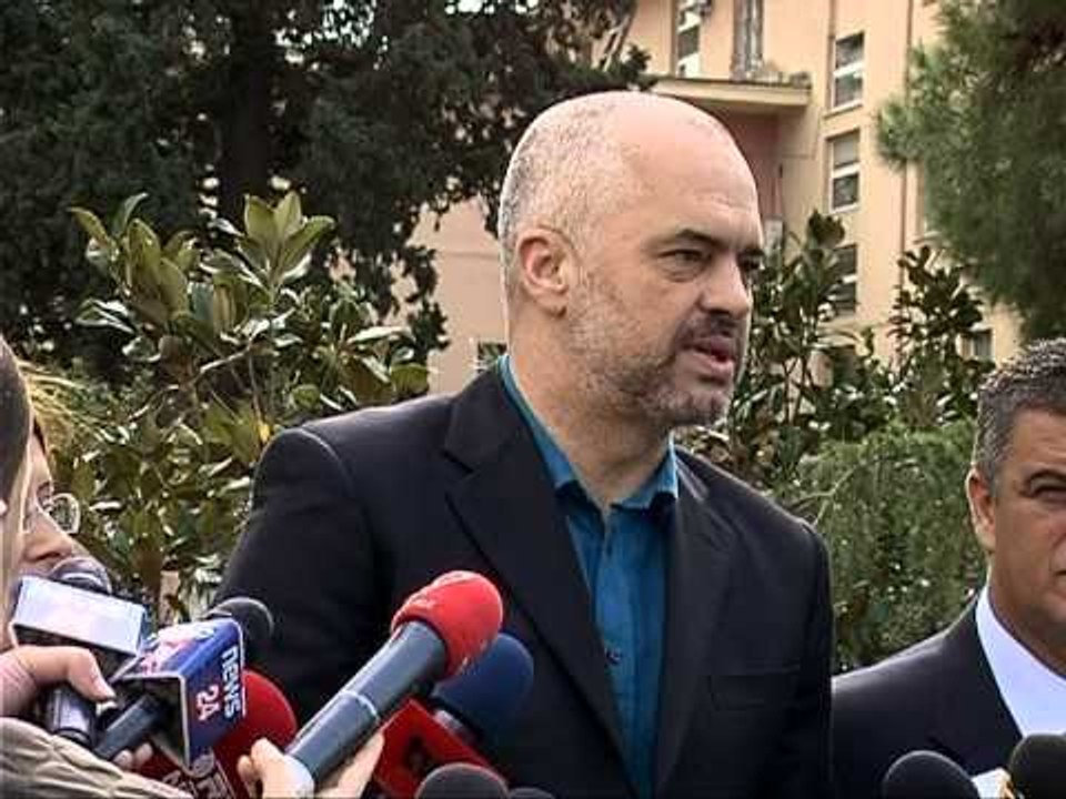 AKSIONI NE QSUT NIS PYLLEZIMI I AMBJENTEVE, MBI 500 PEME DO TE MBILLEN ...