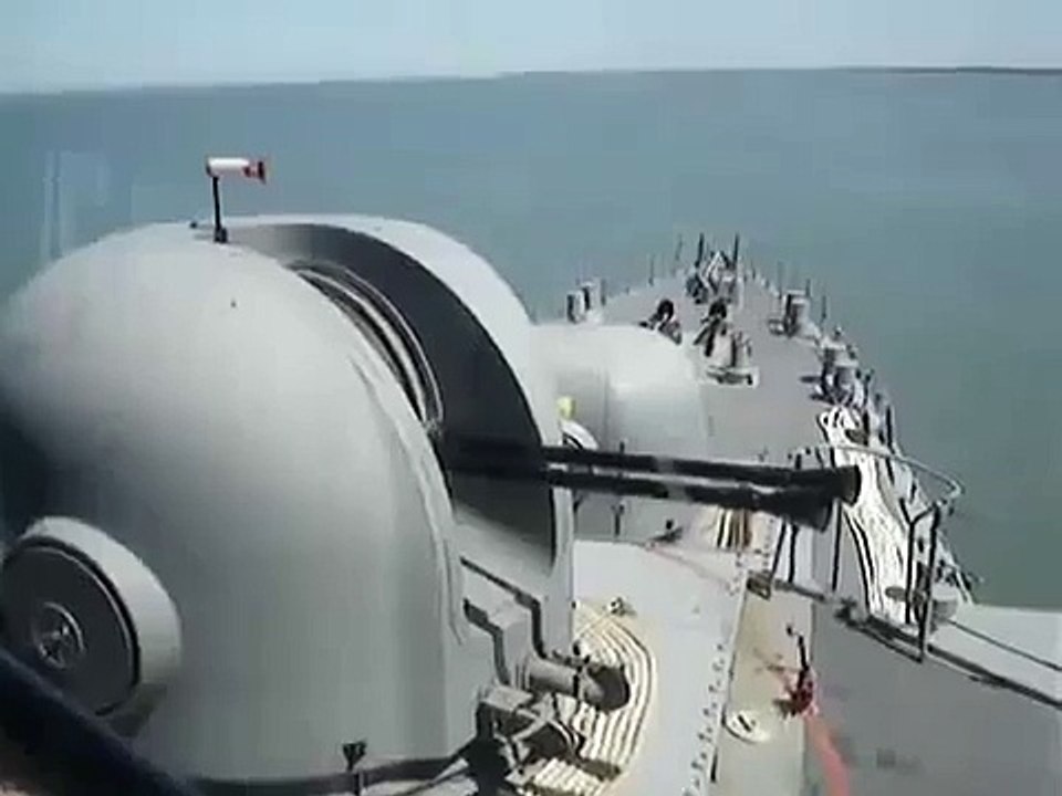 Italian Navy DARDO CIWS Breda Bofors 40mm L70 - Dailymotion Video