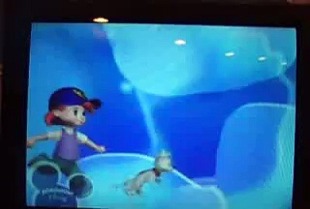 071-My friends Tigger and Pooh Think Think Think - Dailymotion Video