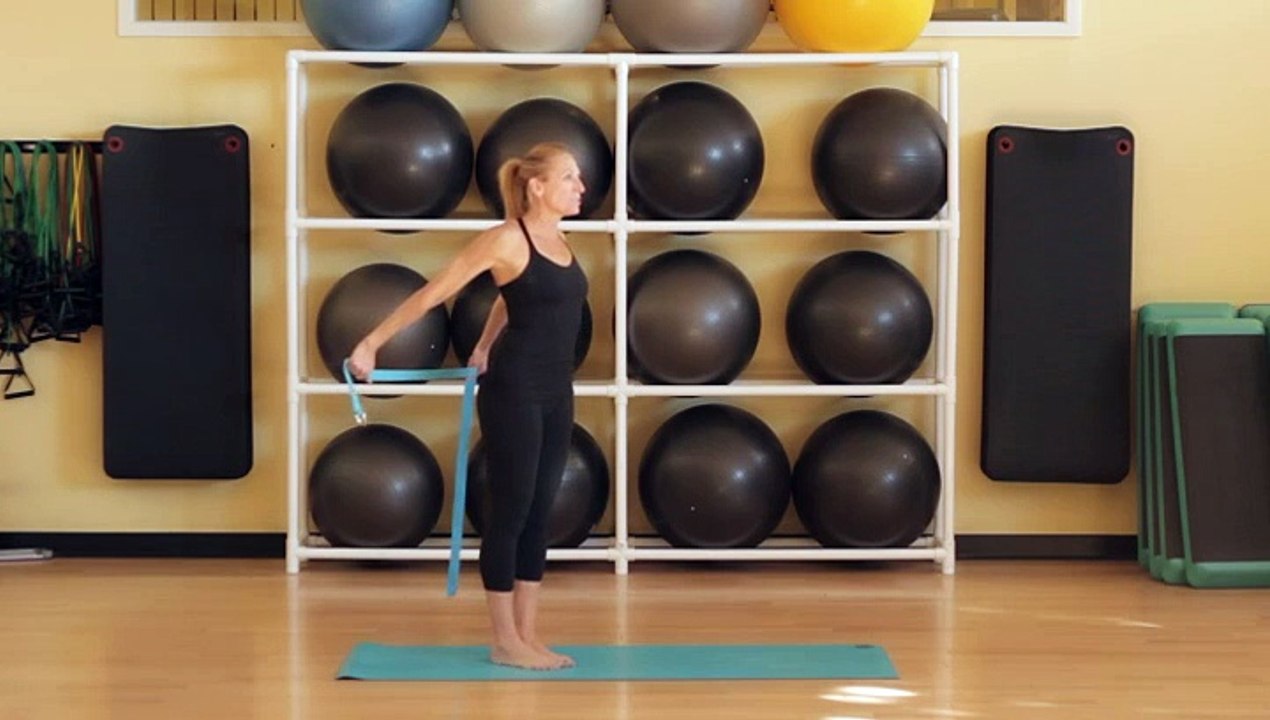 Passive Shoulder Stretching - video Dailymotion