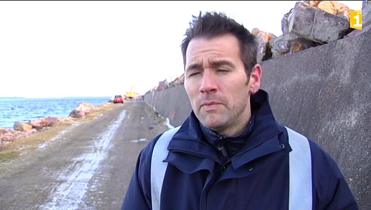 Les digues de Saint-Pierre en travaux - Vidéo Dailymotion