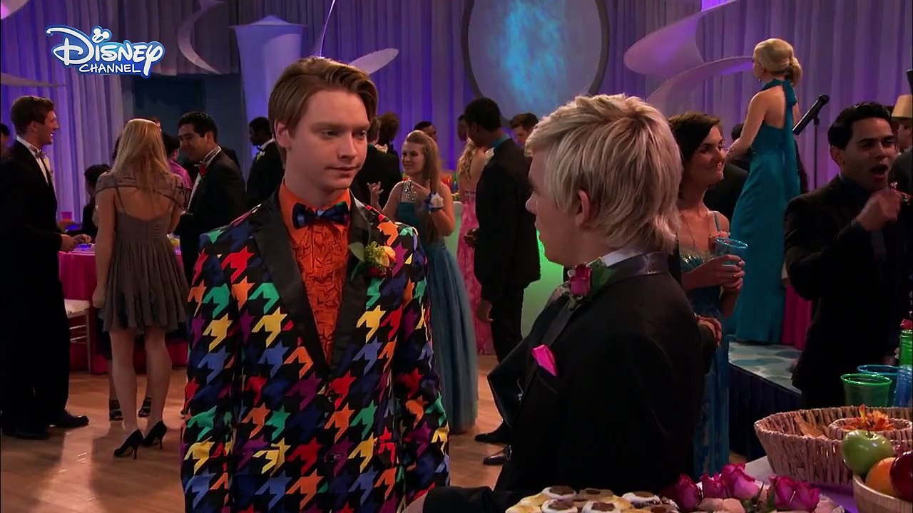 Austin & Ally - Proms & Promises - Prom King and Queen! - Disney ...