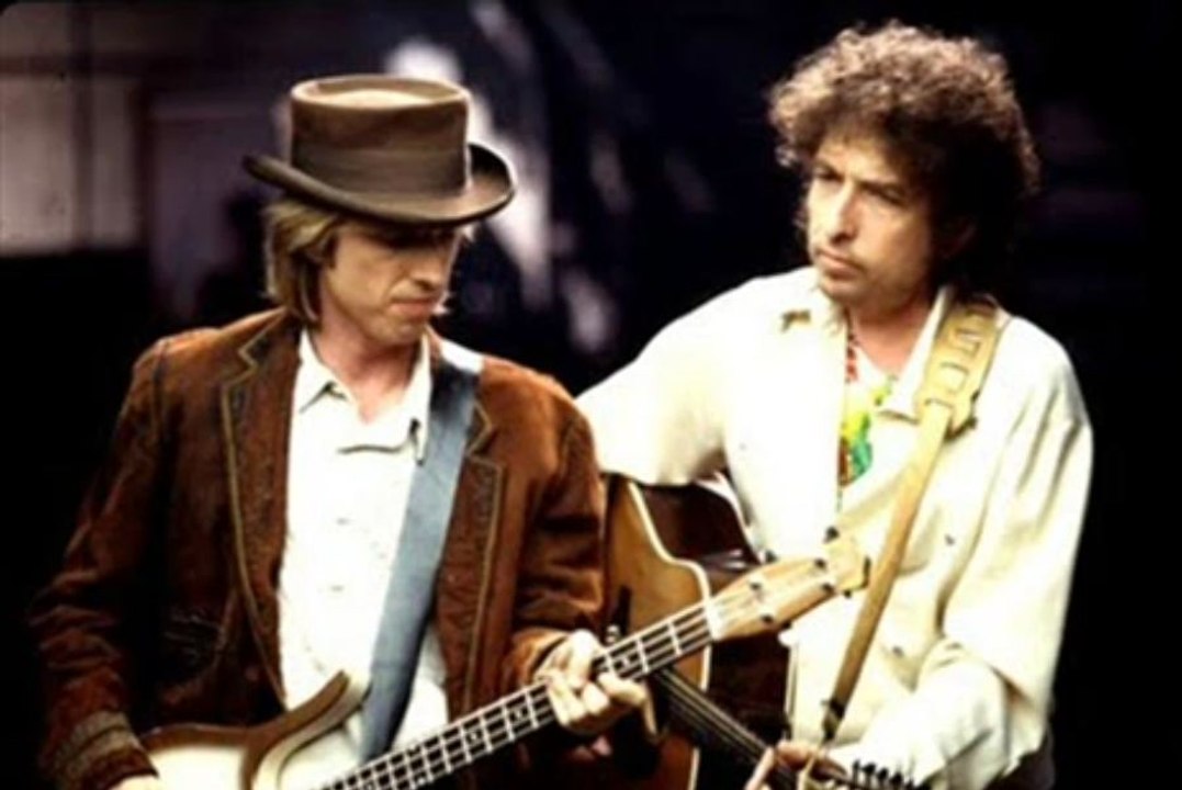 Bob Dylan 1986 - When The Night Comes Falling From The Sky - video ...