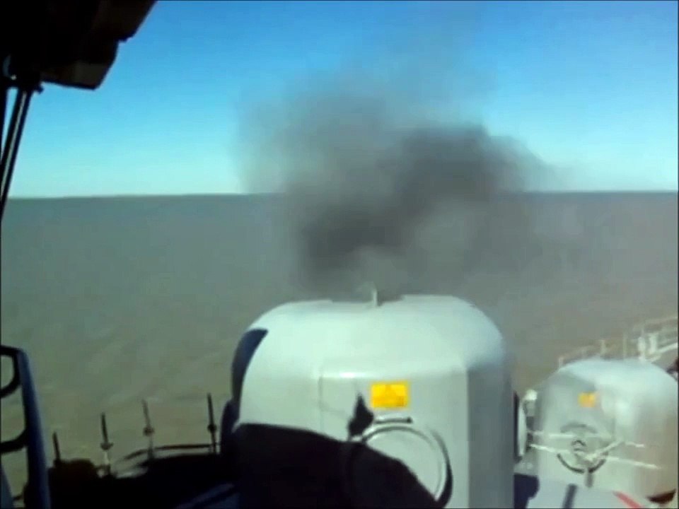 DARDO CIWS OTO MELARA BOFORS 40mm L70 - Dailymotion Video