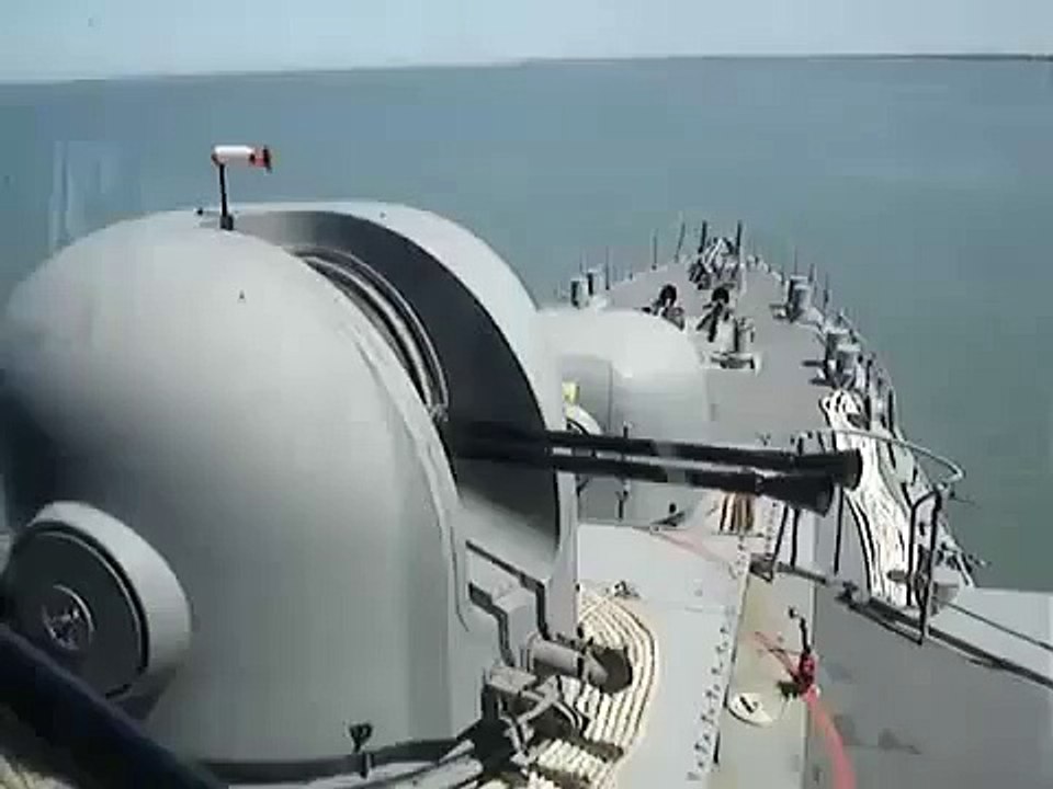 Italian Navy DARDO CIWS Breda Bofors 40mm L70 - Dailymotion Video