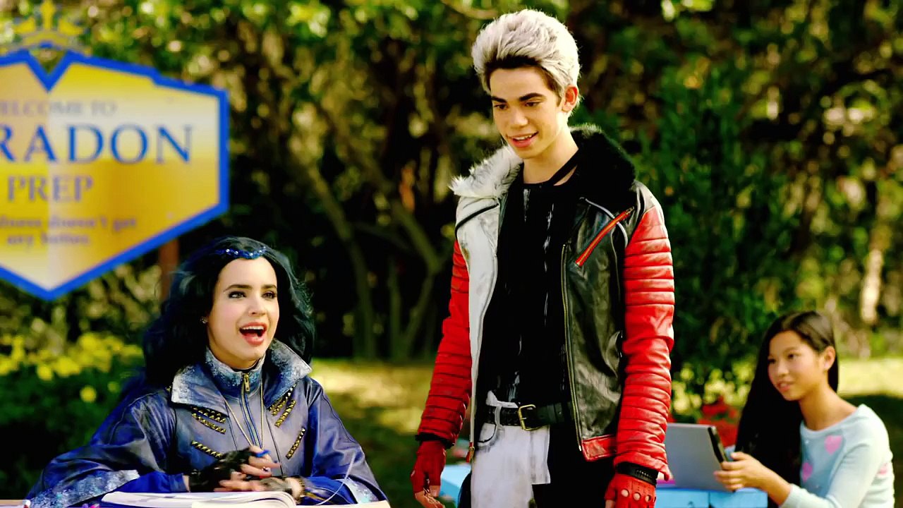 Enroll at Auradon Prep! - Disney Descendants - video Dailymotion