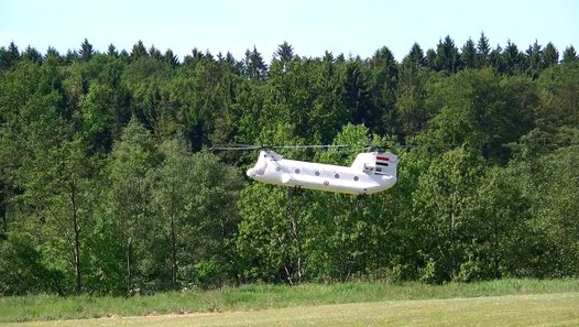 CHINOOK CH 47 VARIO RC SCALE MODEL TANDEM HELICOPTER FLIGHT SHOW ...