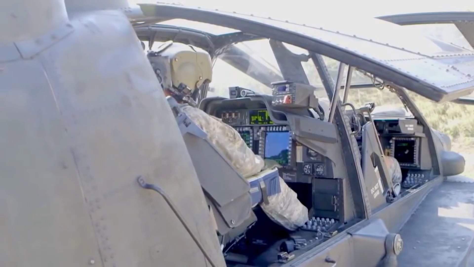 Ah 64 Apache Cockpit