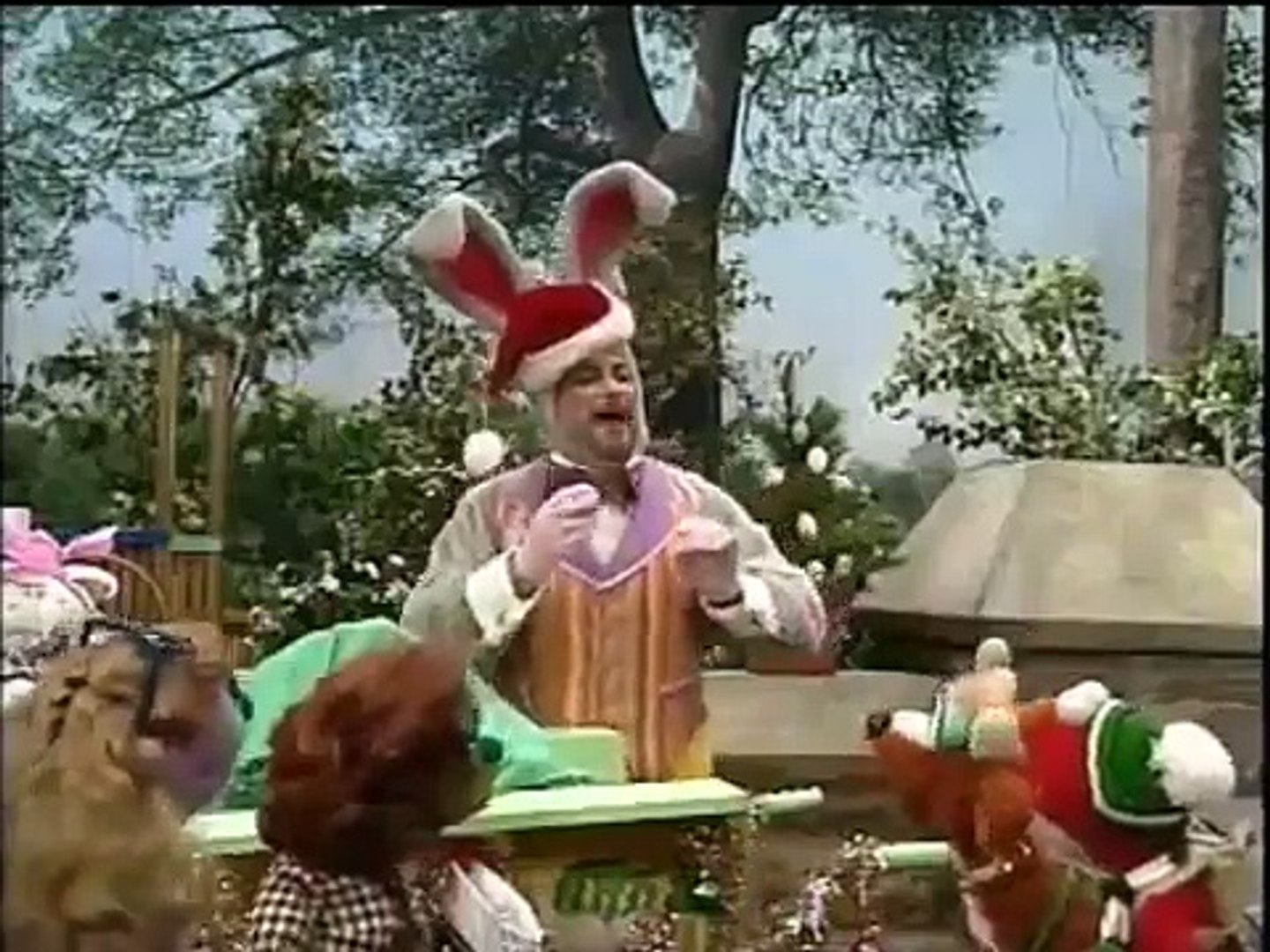 Sesame Street Elmo Saves Christmas Elmo Y Sus Amigos Cantan "All I