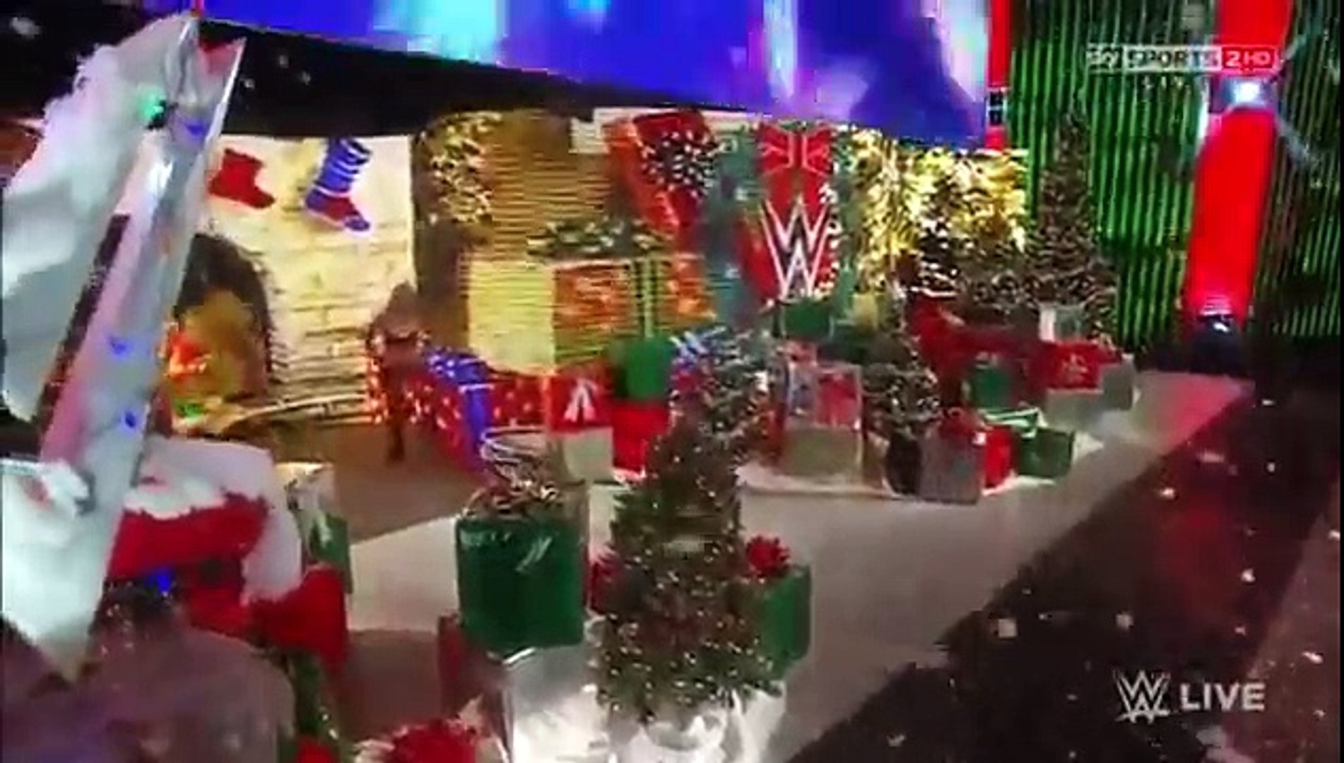 Wwe Christmas Tree