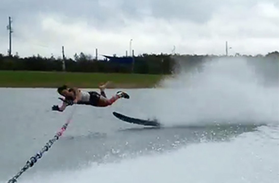 Wipeout Wednesday 12/23 - video Dailymotion