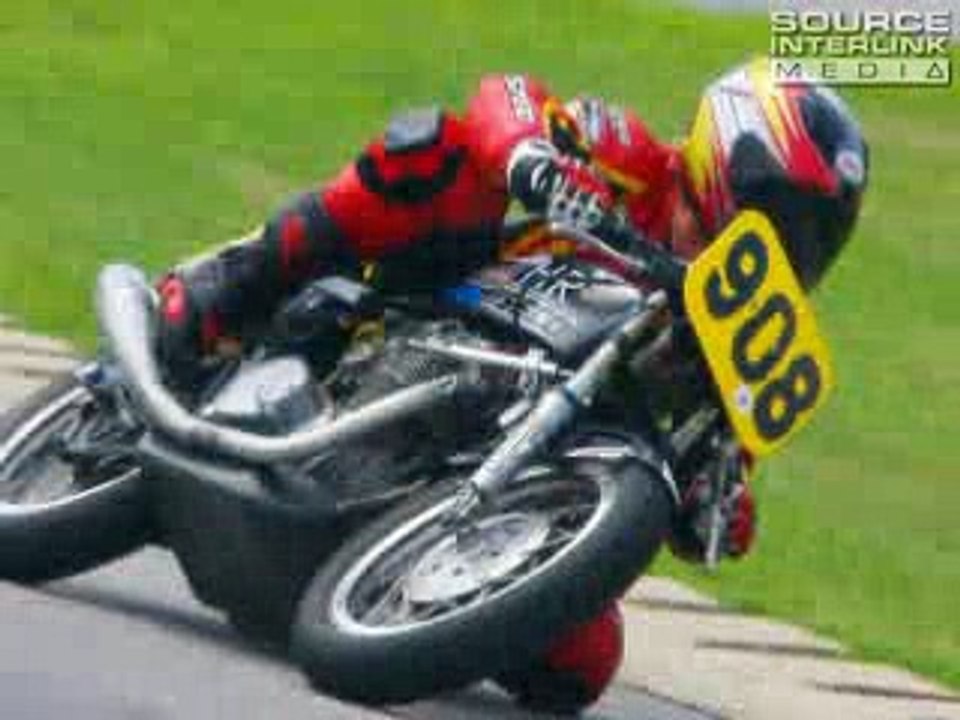 Motorcyclist’s Ari Henning and Racing Legend Dave Roper Battle it Out ...