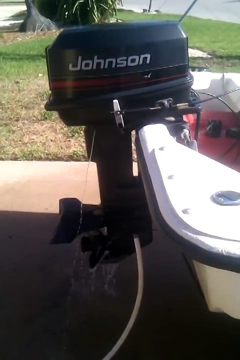 Johnson 25 HP - video Dailymotion