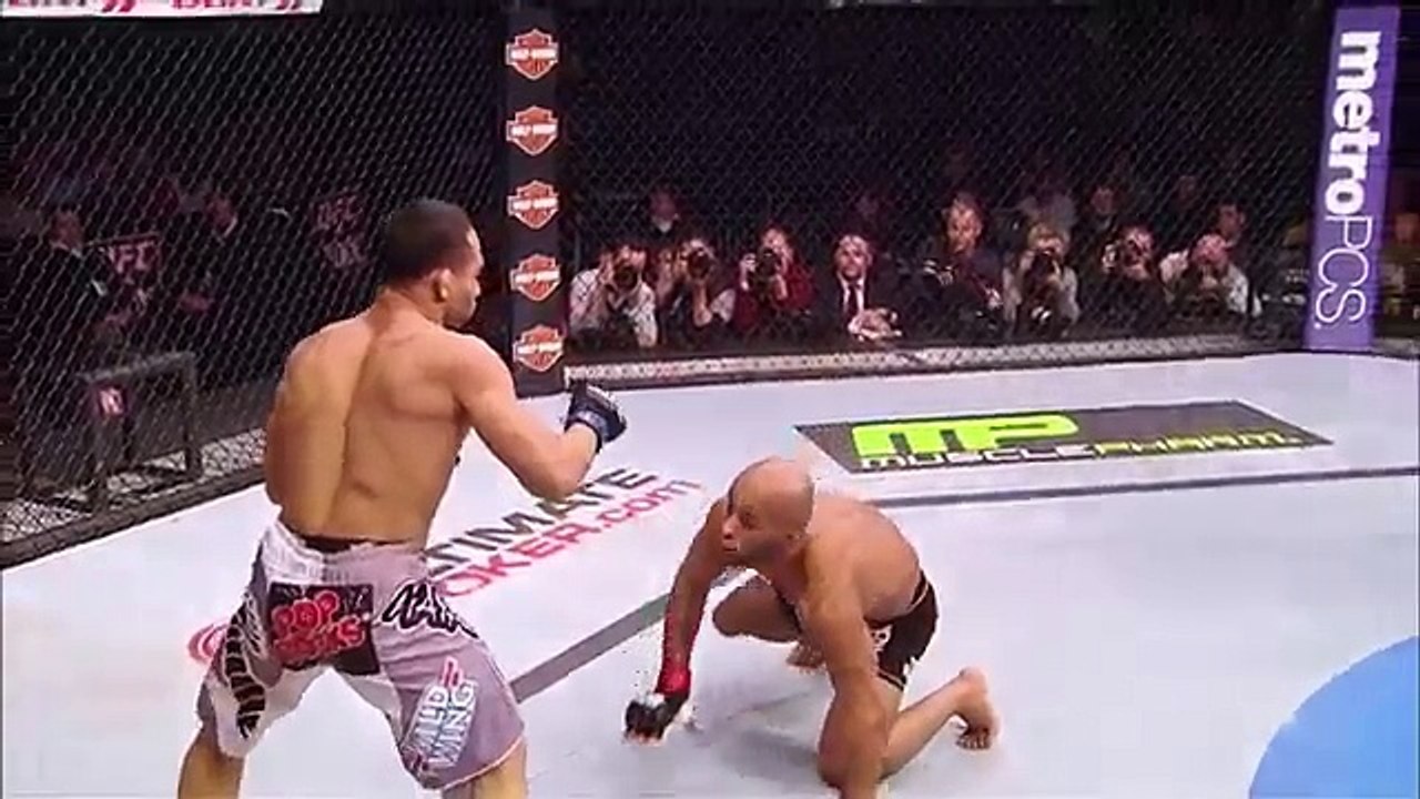 UFC 191 - Demetrious Johnson vs John Dodson 2 – Видео Dailymotion
