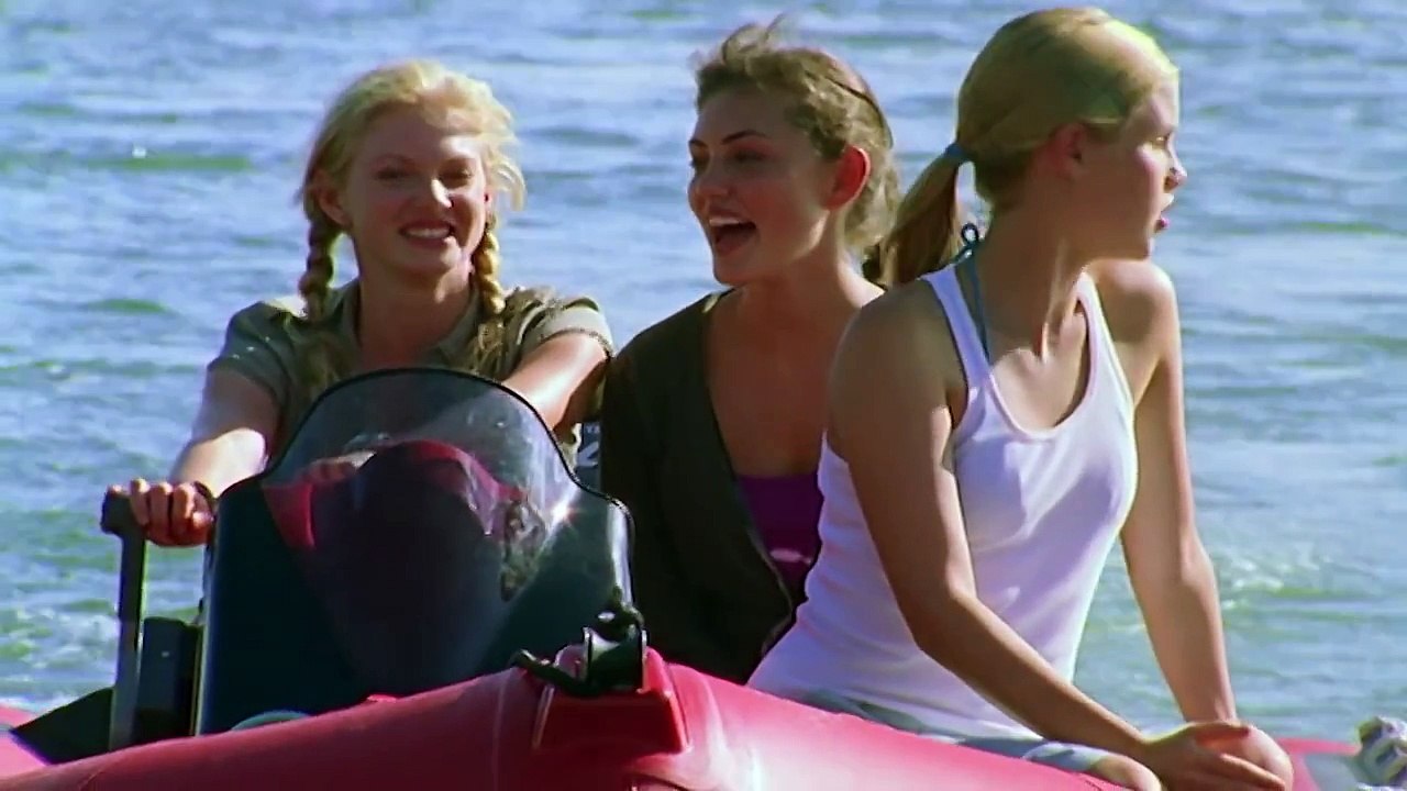 H2O - just add water Season 1 Episode 1: Metamorphosis (short episode) // H2O - JUST ADD WATER ...