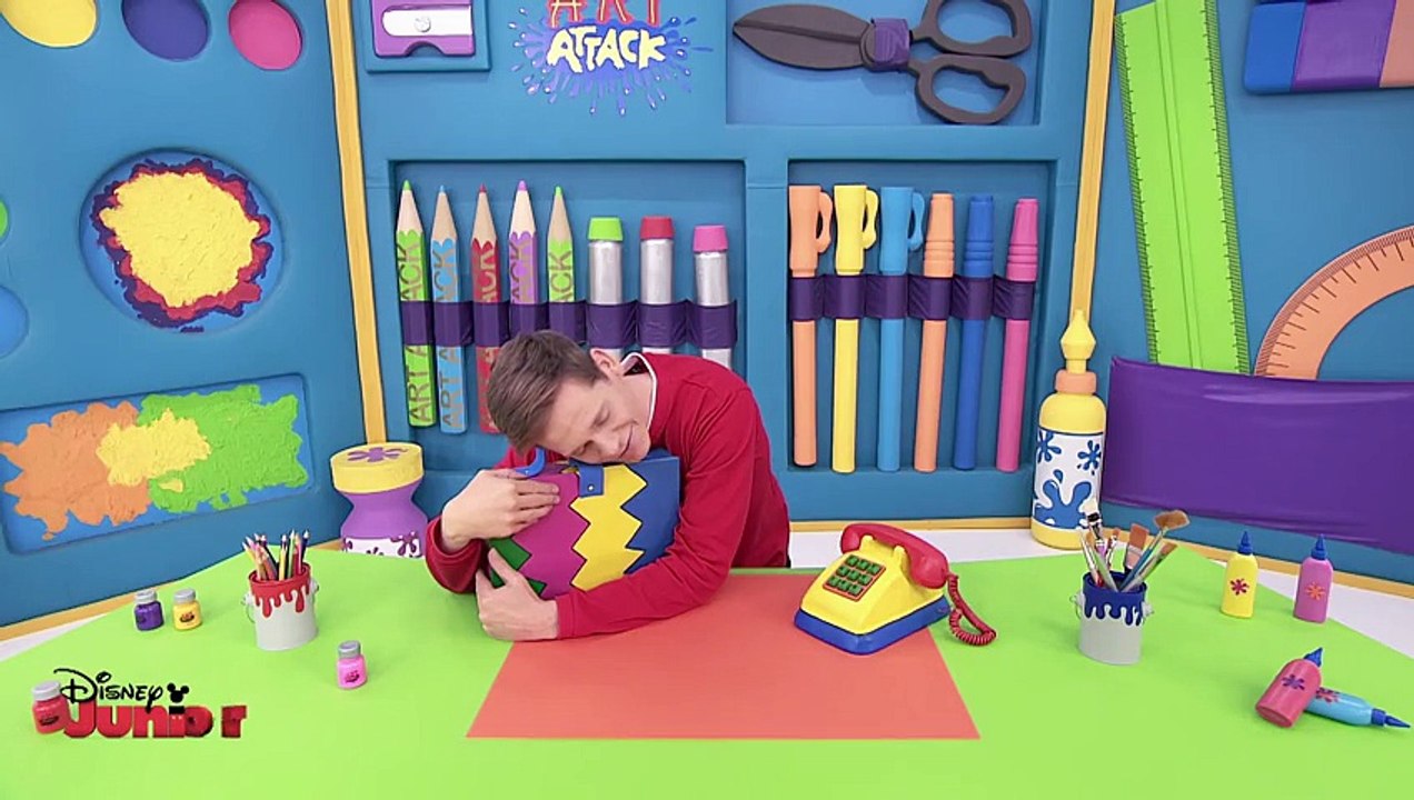 Art Attack - Drawing Board - Official Disney Junior UK HD - video ...