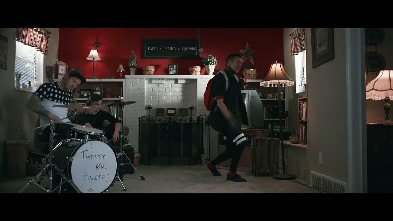 twenty one pilots- Stressed Out - video Dailymotion