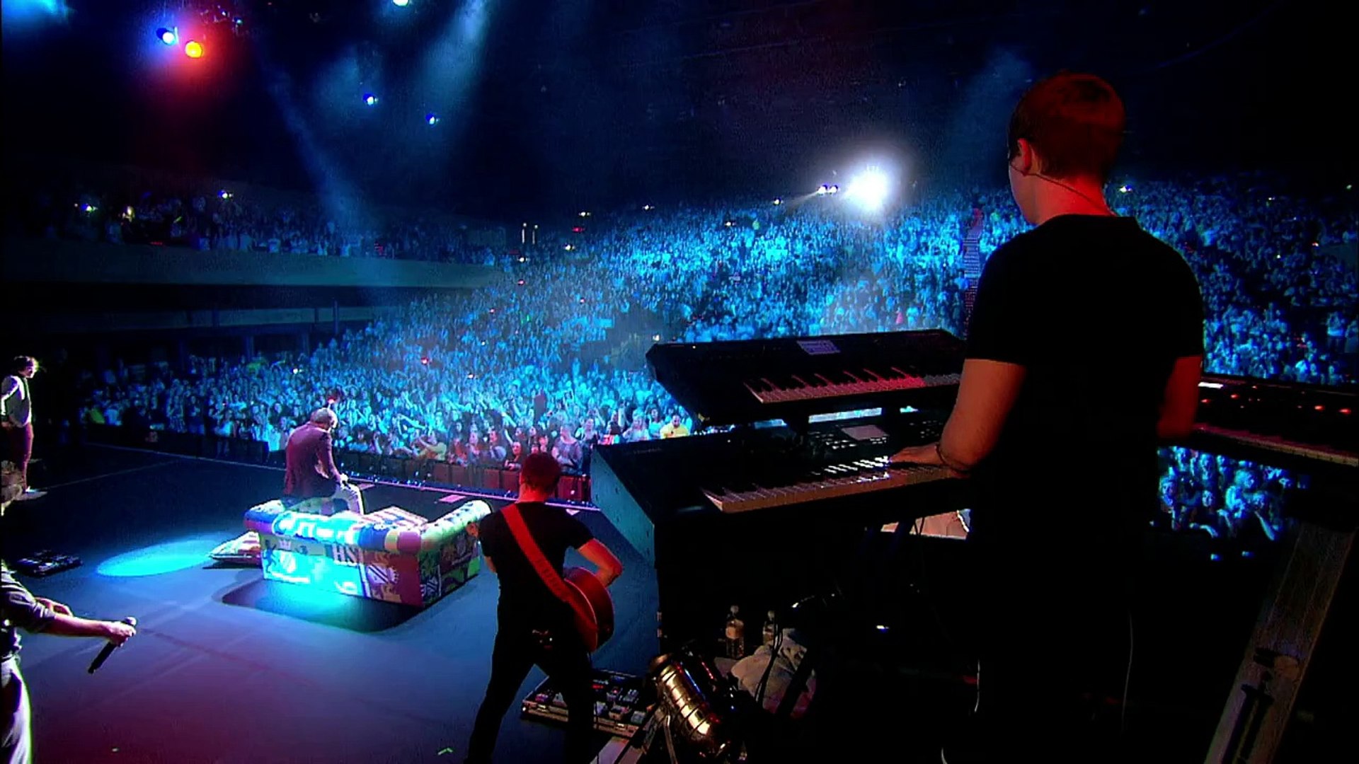 One Direction Up All Night Tour Crowd