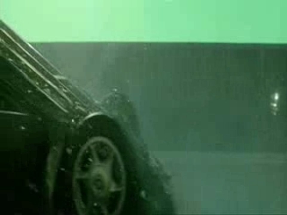 Matrix Reloaded - the Freeway Chase Scene - video Dailymotion
