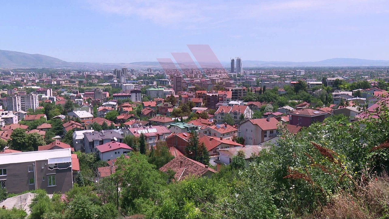 Mjekët: Agjërimi i dobishëm, kujdes nga dehidrimi - video Dailymotion