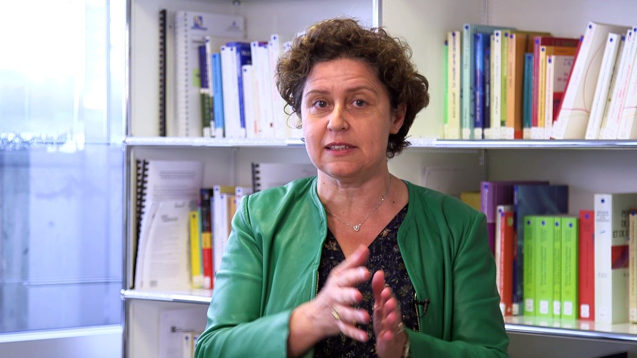 La place du psychologue au sein de l'Éducation nationale - Vidéo ...