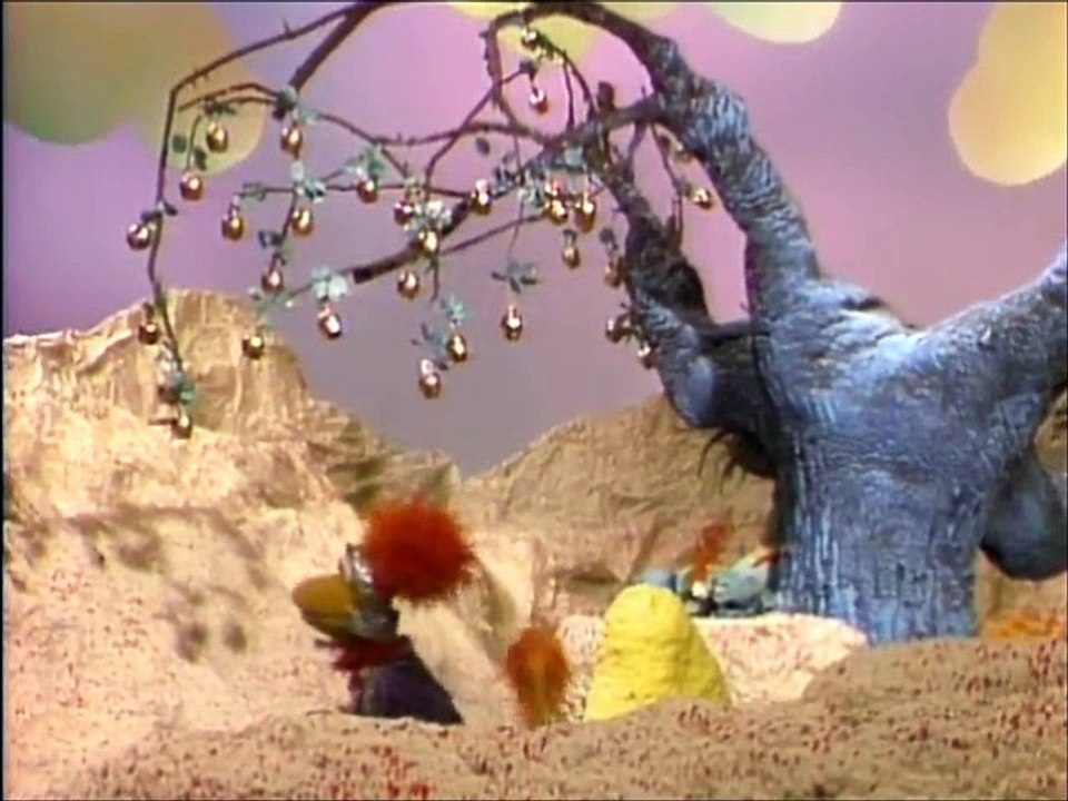 Mr. Conductor Visits Fraggle Rock Episode 81: Red's Blue Dragon - video ...
