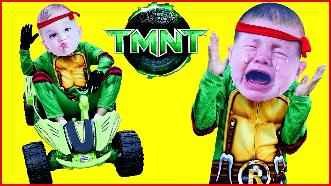 CRYING BABY Leo vs Raph TMNT Trampoline Battle CRYING BABIES ...