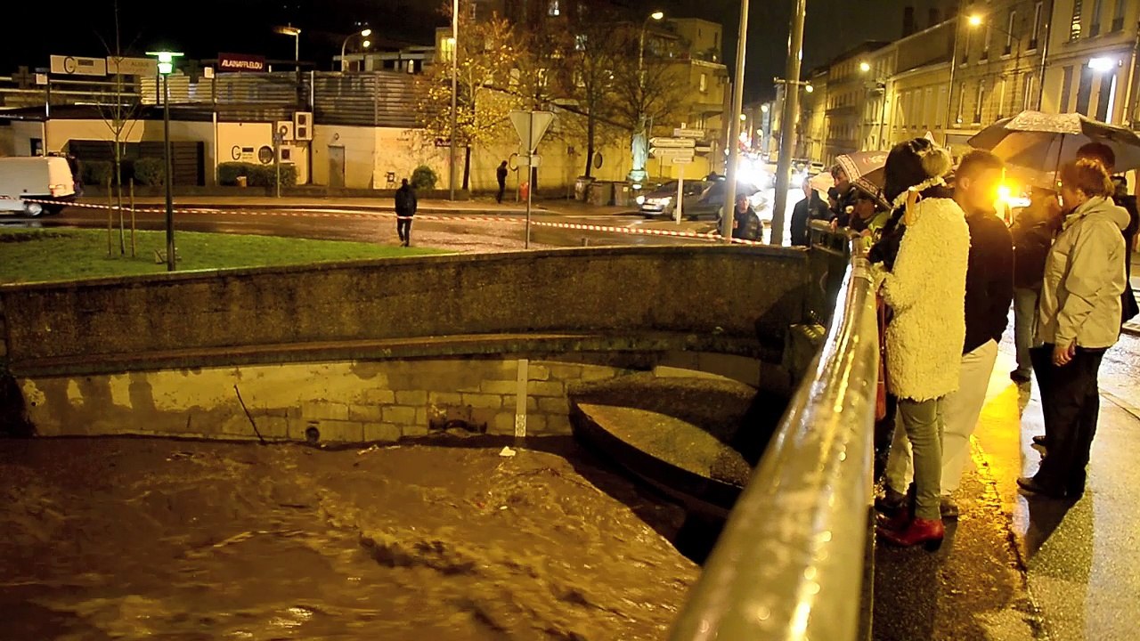 INONDATION RIVE DE GIER - Vidéo Dailymotion