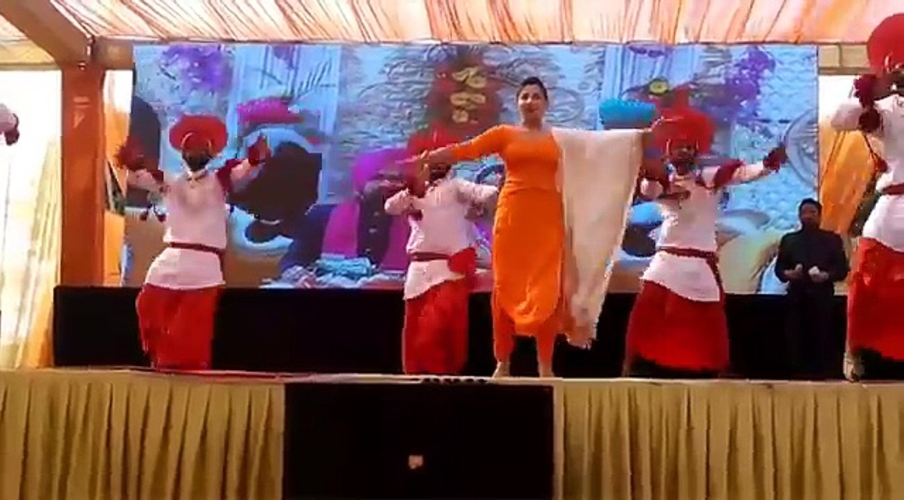 Best Punjabi Girl Dance at Punjab Wedding | Indian Wedding Dance ...