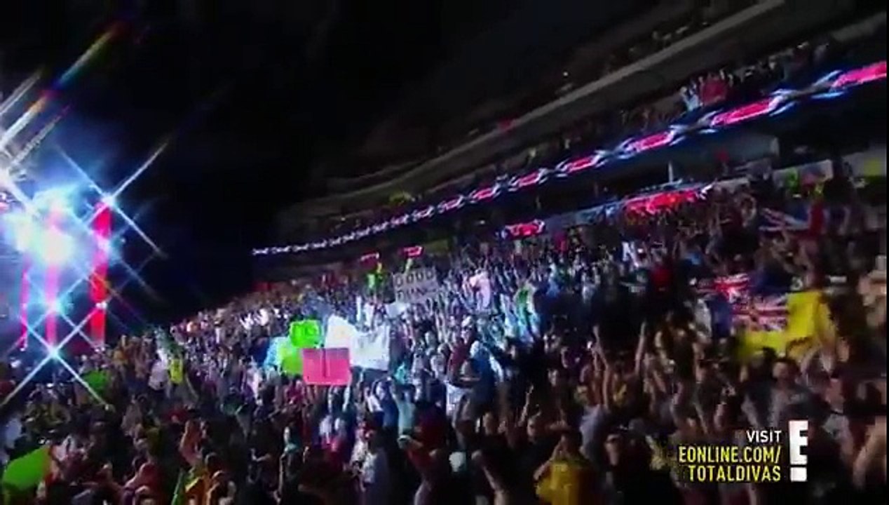 WWE Total Divas Season 6 - Episode 4 - 7 december 2016 Highlights ...