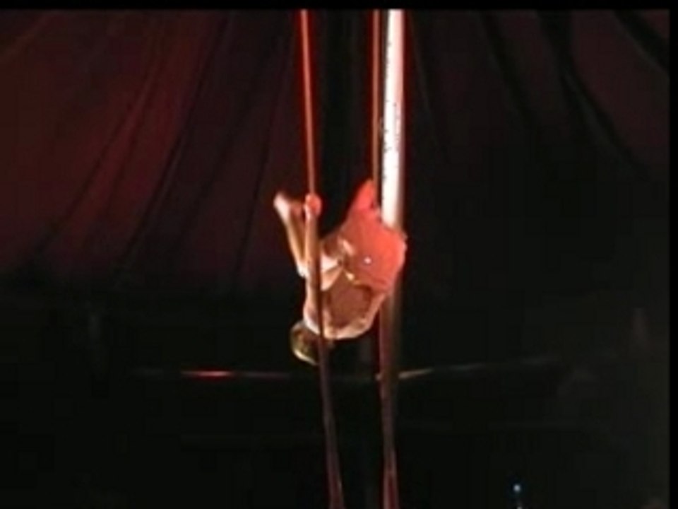 Trapeze Ballant - Vidéo Dailymotion