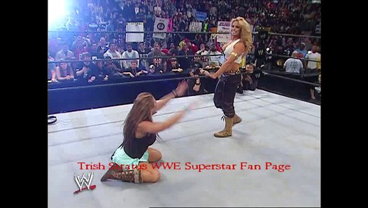 Trish Stratus And Mickie James Get Intimate Video Dailymotion