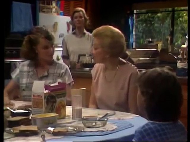 Neighbours Episodes from 1985 by NeighboursUKFansForever - Dailymotion