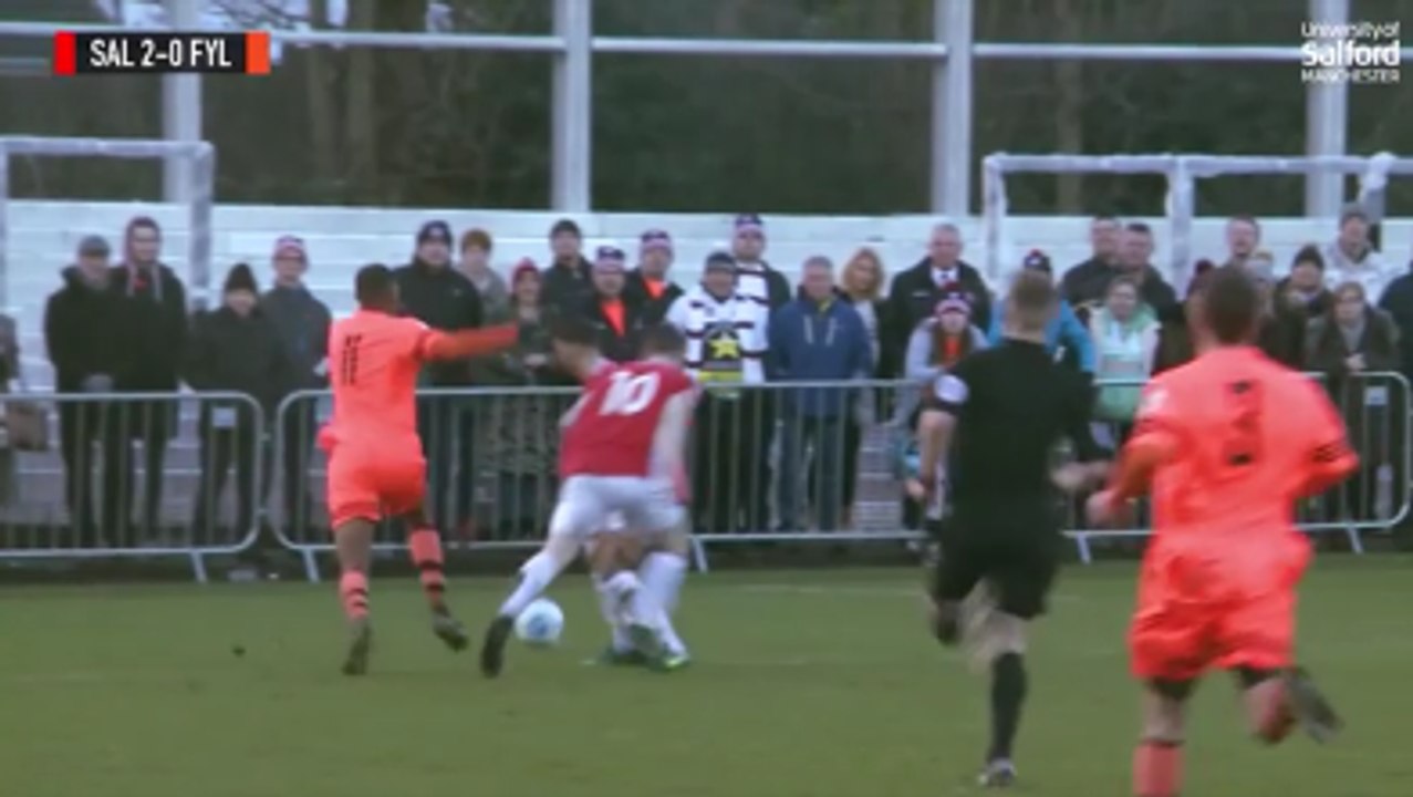 Bohan Dixon Hilarious Dive vs Salford City! - video Dailymotion
