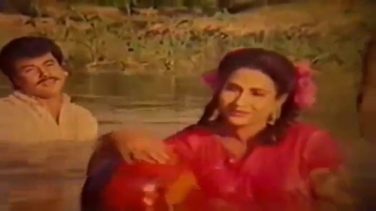 amar line hoiya jay aka baka Manna and chompa ,bangla movie song ...