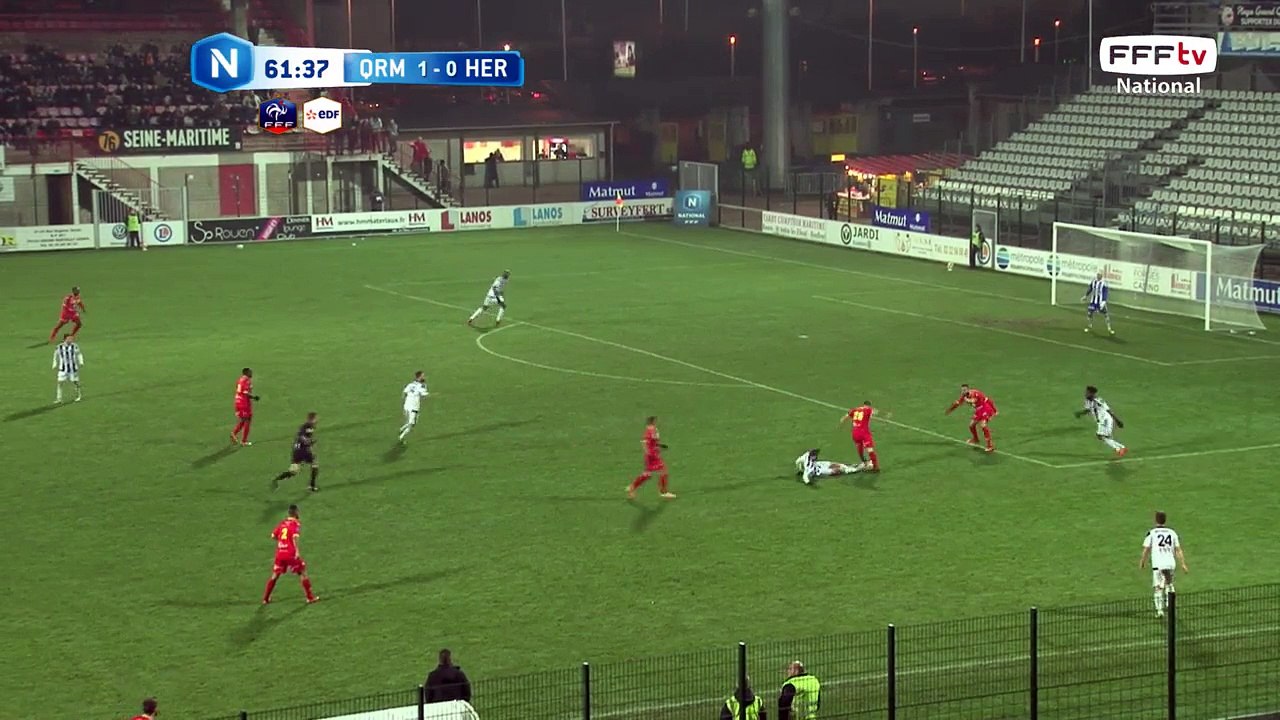 Belle action sur un ballon perdu - video Dailymotion