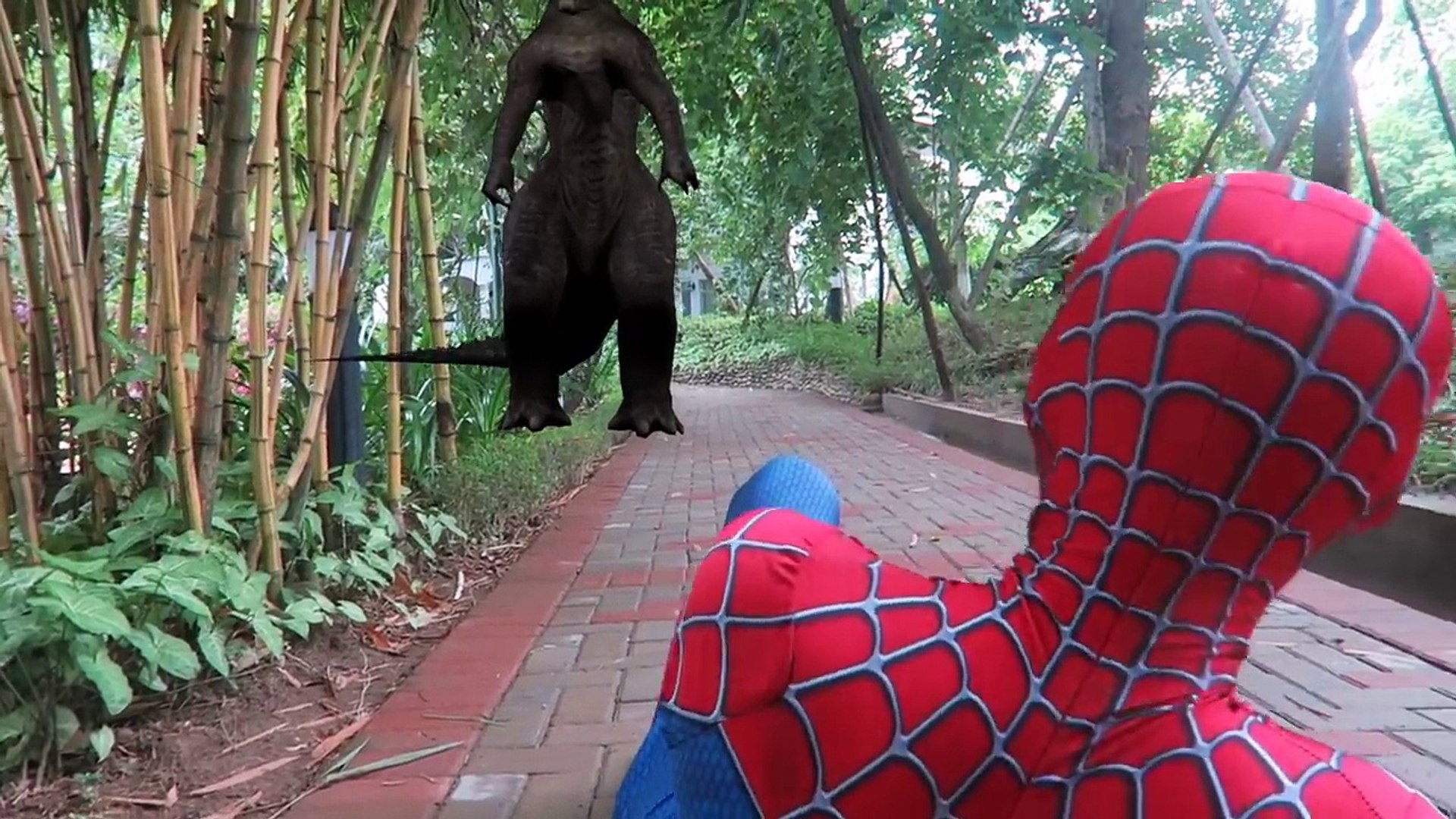 Godzilla Vs Spiderman